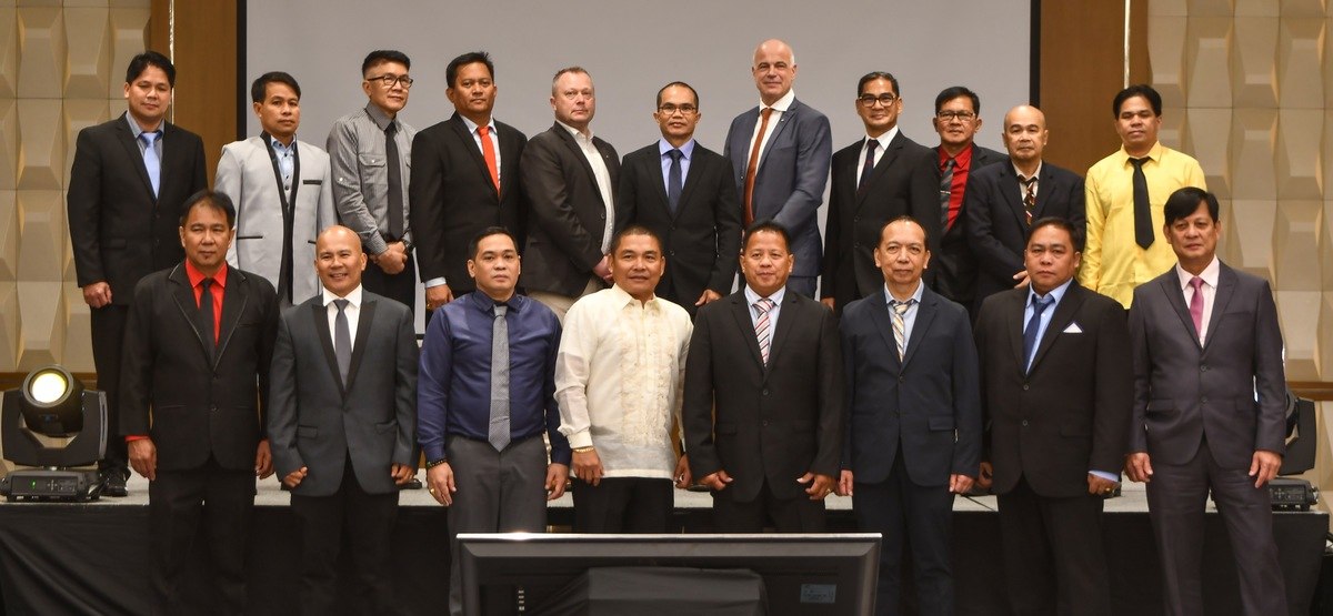 Service awards to loyal seafarers | Odfjell