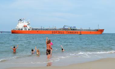 Odfjell first to install suction sails on deep-sea chemical tanker ...